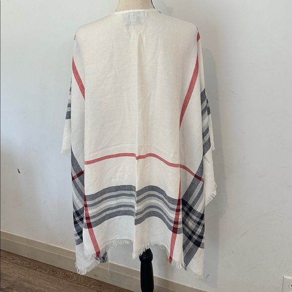 Fraas | Accessories | V Fraas Plaid Ruana Wrap Open Shawl Cape Poncho ...